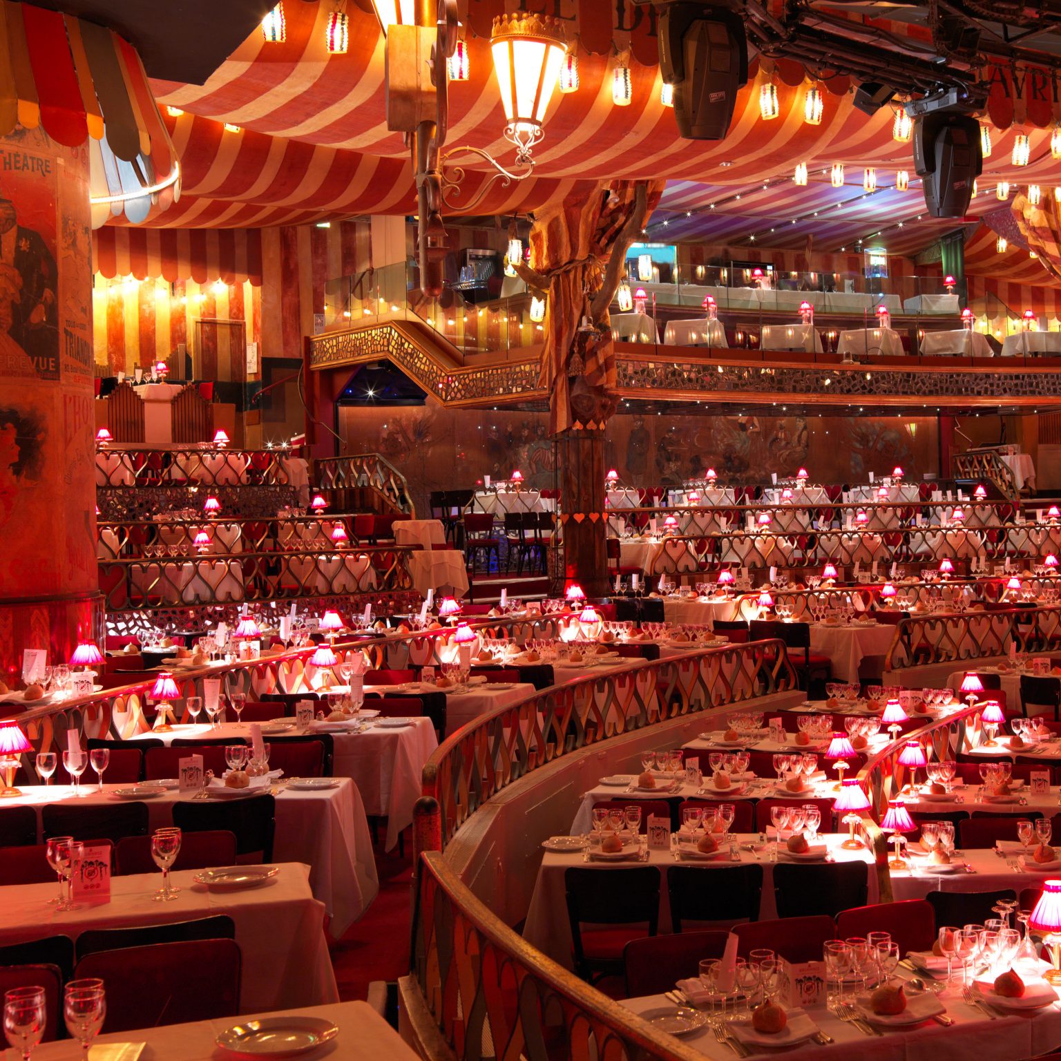 The venue - Moulin Rouge