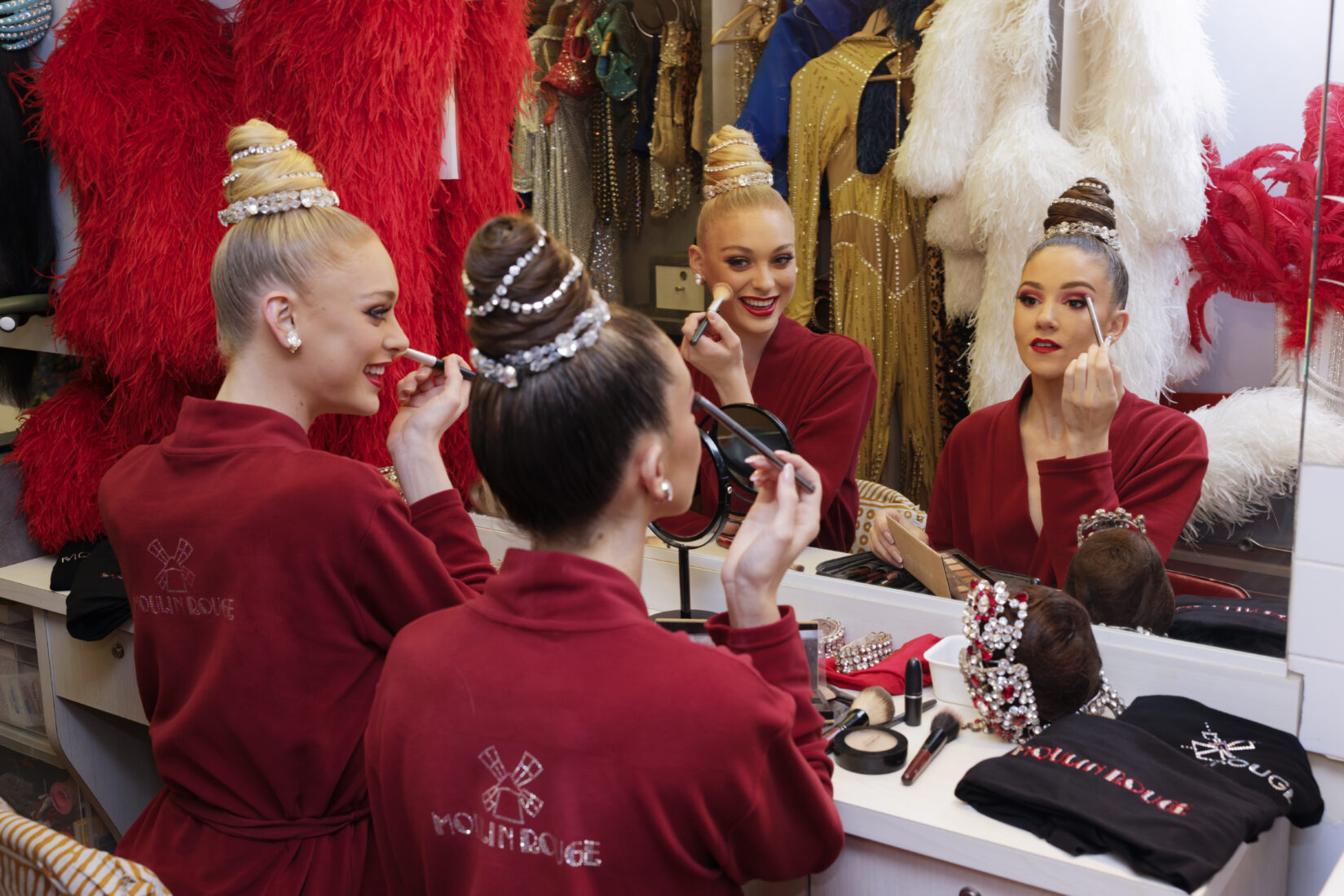 24 hours in the life of a Moulin Rouge artist