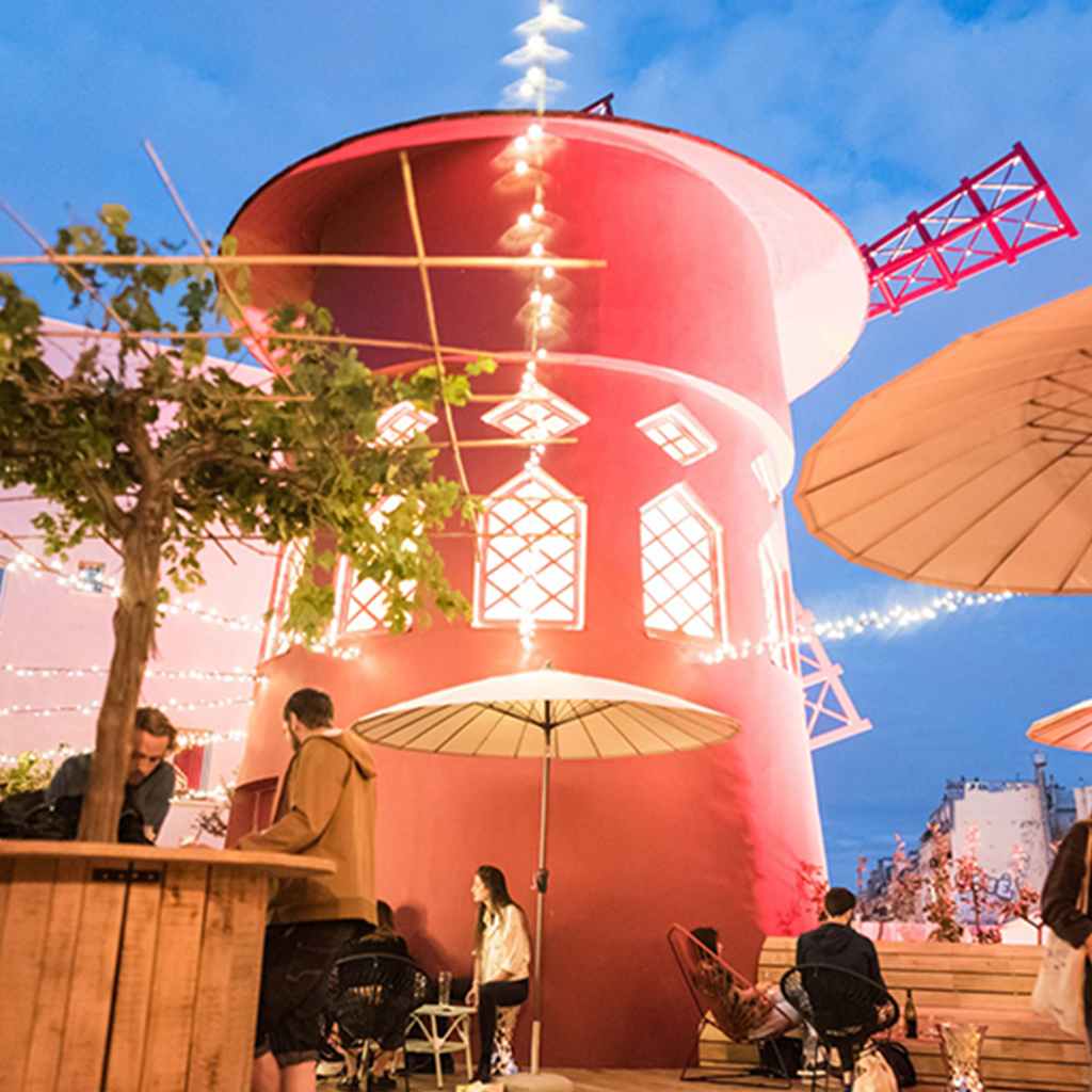 Moulin Rouge: Immerse Yourself in the French Cabaret’s History