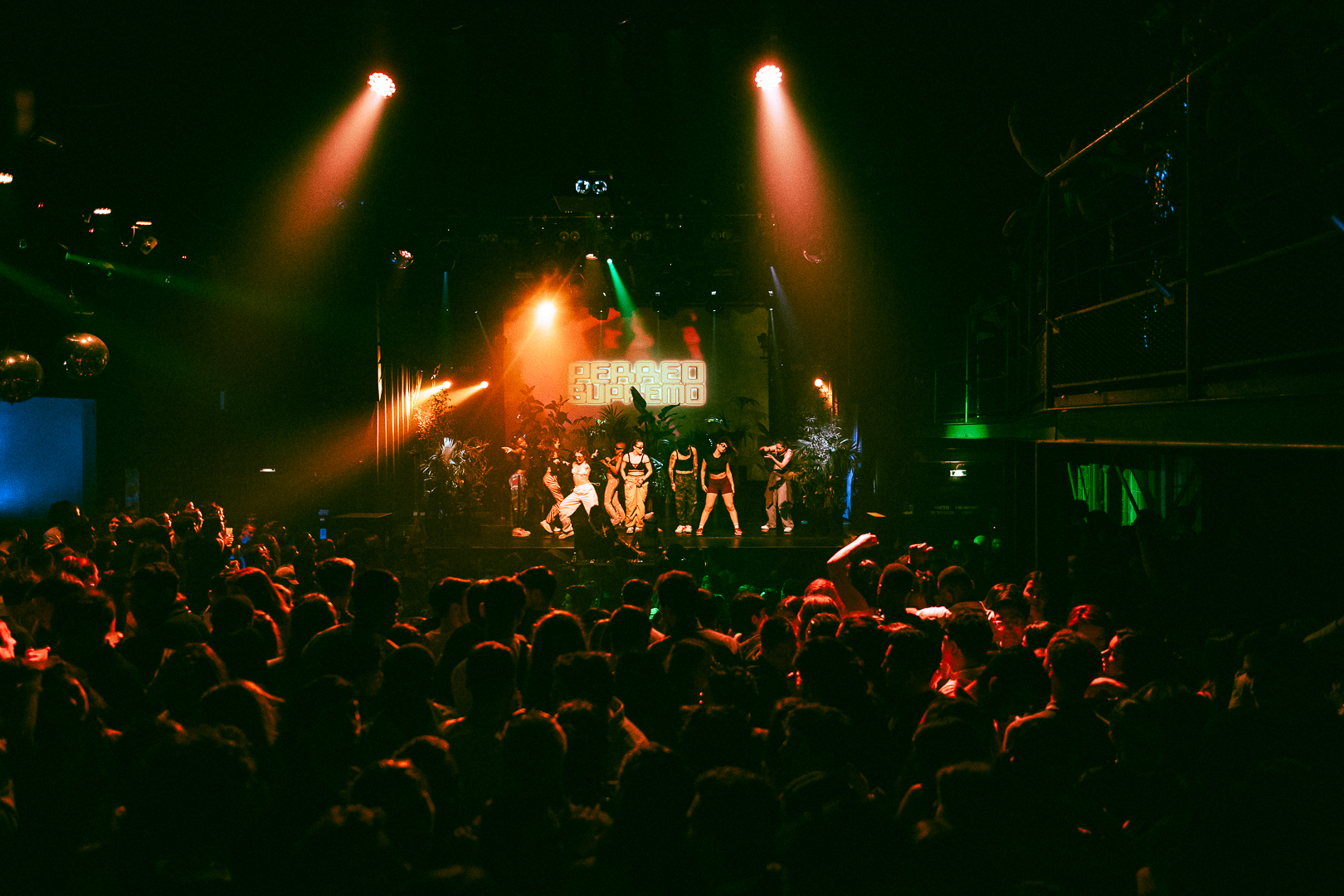 Moulin Rouge: Immerse Yourself in the French Cabaret’s History