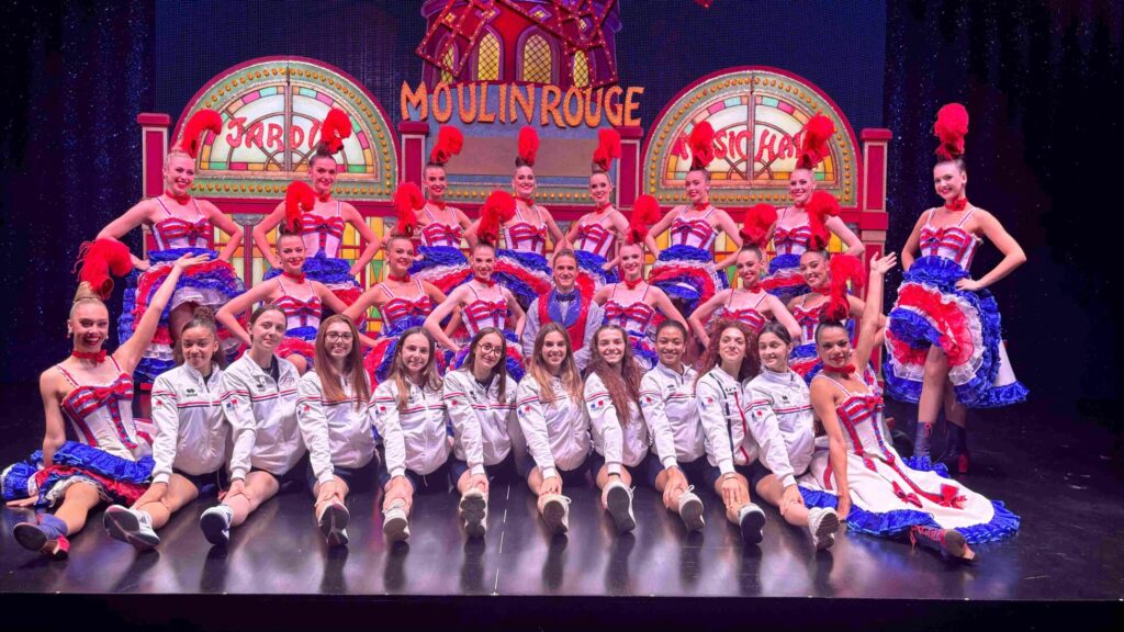 The dancers of the Moulin Rouge: artists made to amaze you!